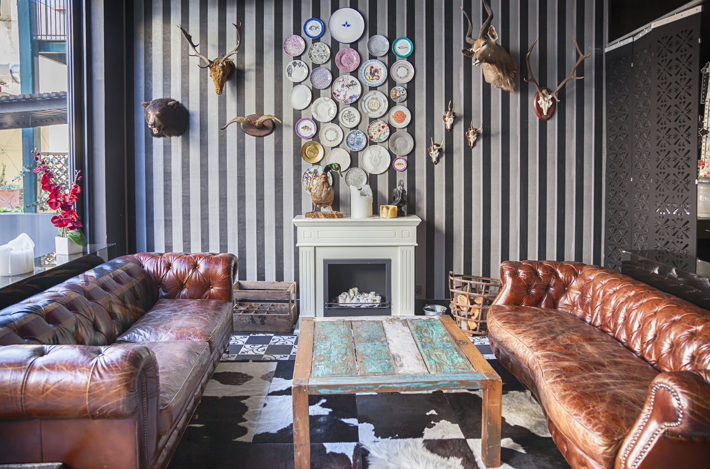 Tips and Tricks to Make Your Wall a Wonder Wall - Home Artisan